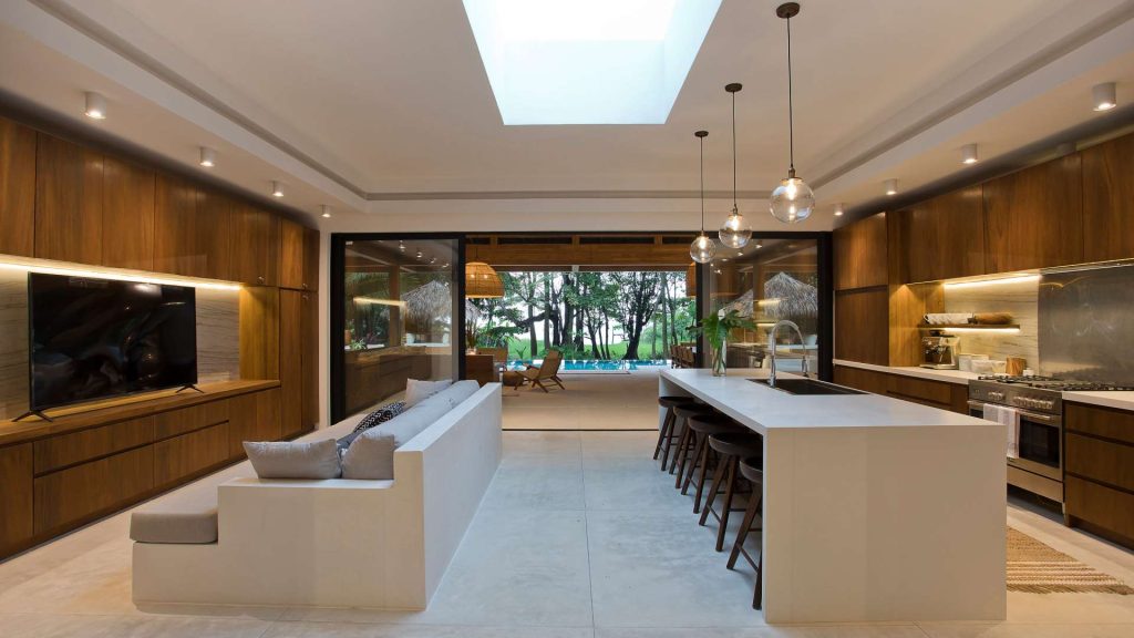 Pasha Luxury Beachfront Villa - Journey Costa Rica